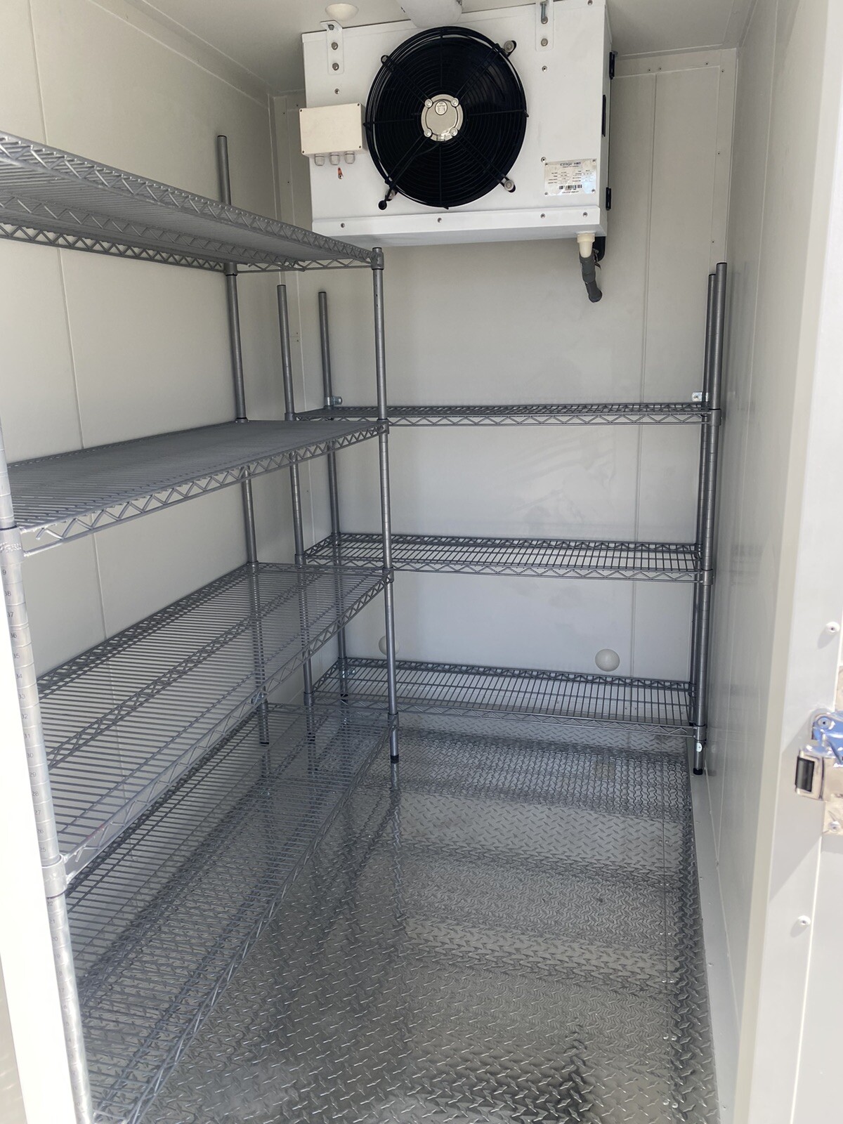 7ft x 5ft cool room on Skid, moveable coolroom, skid based coolroom ...