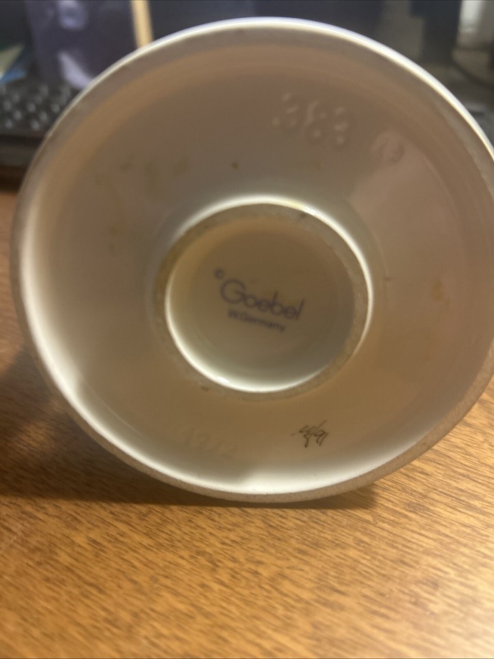 Goebel Hummel Going Home Figurine 383 | eBay