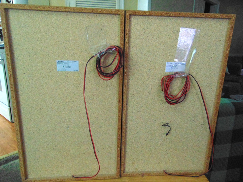 SONY SPEAKERS MODEL SS-D117 SET OF 2 BLACK VERY GOOD CONDITION SEE ...