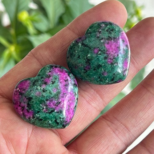 2pcs Natural Ruby Zoisite Quartz Hand Carved Love Heart Skull Crystal ...