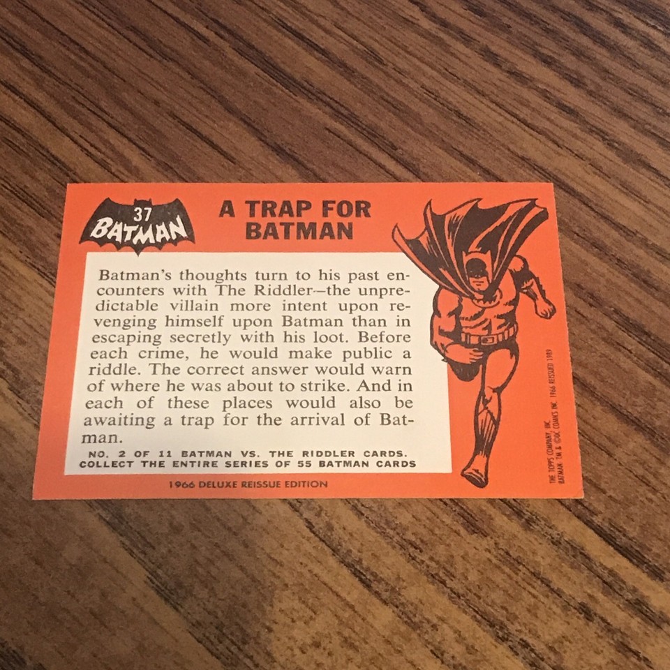 1989 Reprint REISSUE - 1966 Topps BATMAN "Black Bat" - Card #37 "A Trap ...