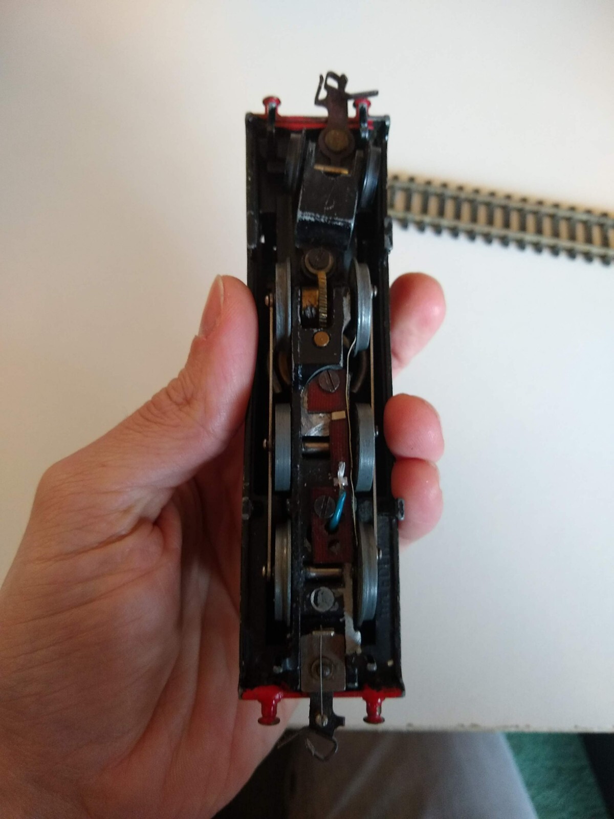 Hornby Dublo 2 rail LNER N2 tank 69567 - good condition gloss paintwork ...