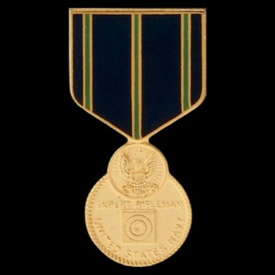 US NAVY RIFLEMAN EXPERT MEDAL LAPEL PIN RIFLE Marksmanship ...
