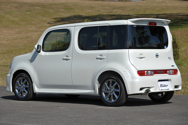 KYB 2 FRONT STRUTS SHOCKS fits NISSAN CUBE 07 08 09 2007 to 10 11 2012 ...