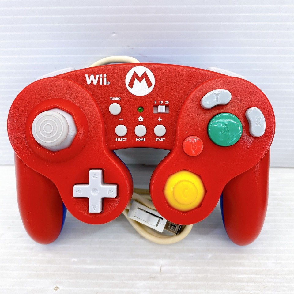 HORI Wii / WiiU Classic Controller Mario & Luigi Edition Console Only ...