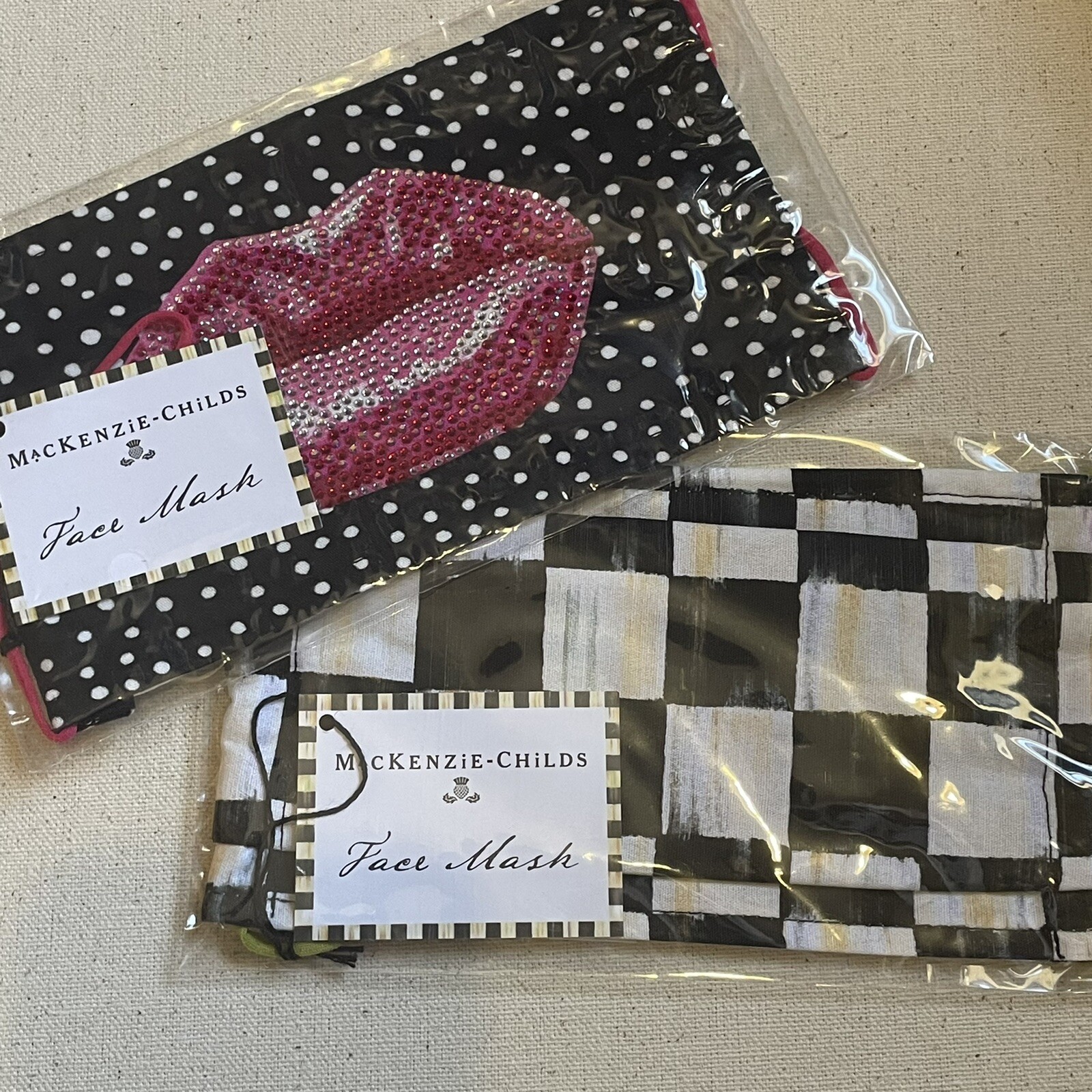 Brand New Mackenzie Childs Courtly Check Pleated Face Mask And Pucker ...