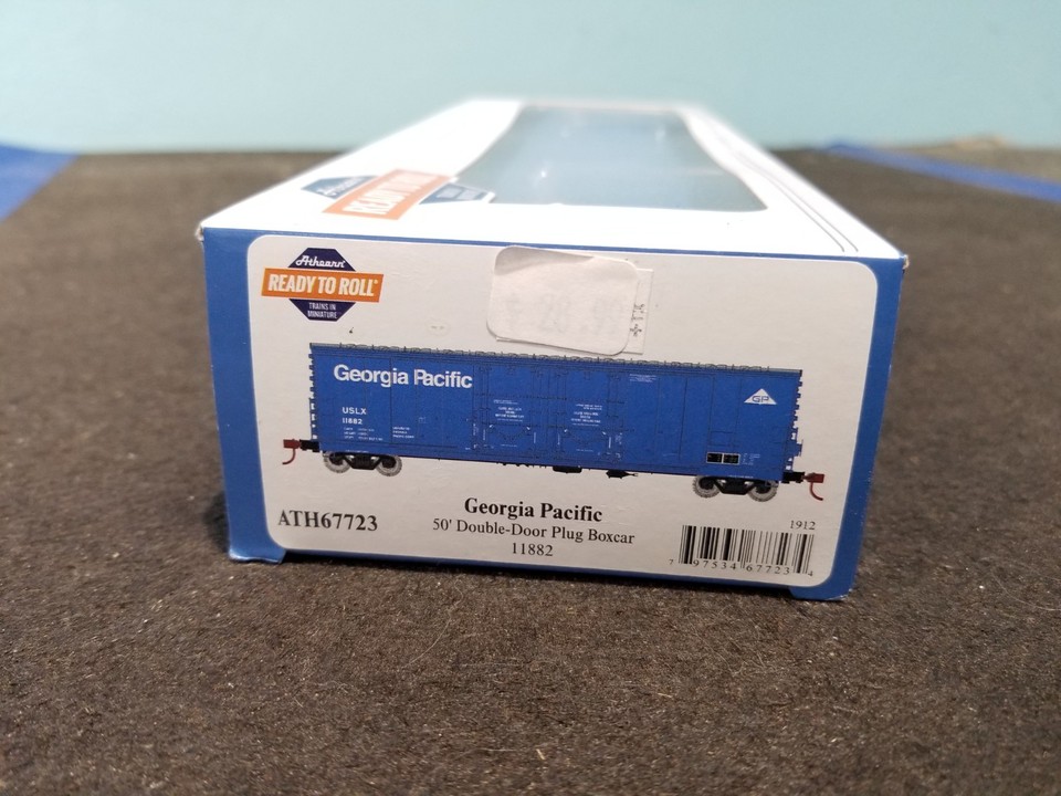 Athearn RTR 50ft Boxcar Georgia Pacific #11882 | eBay