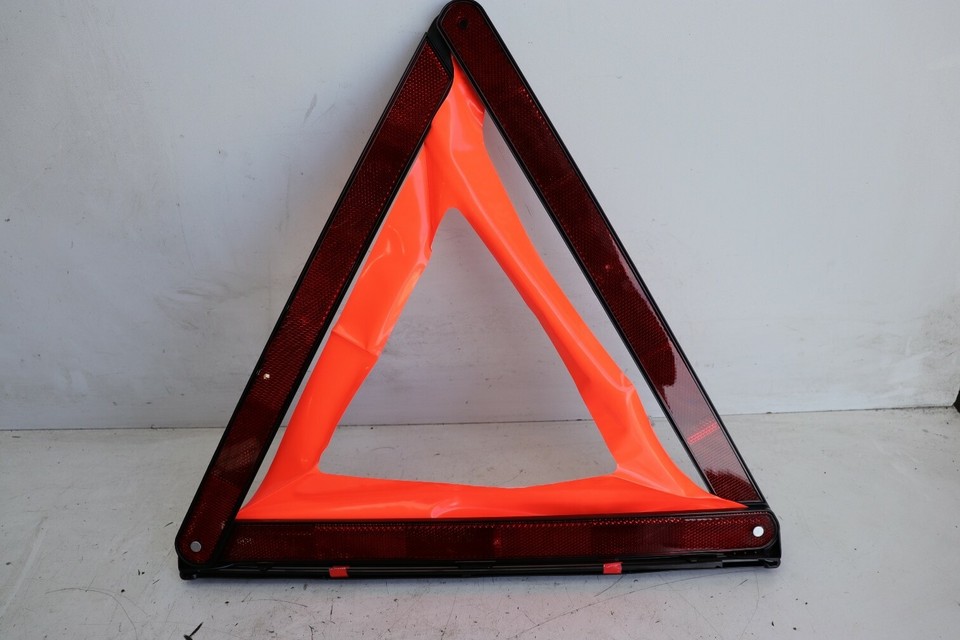 Mercedes Benz CLA45 AMG C117 Emergency Warning Hazard Triangle ...