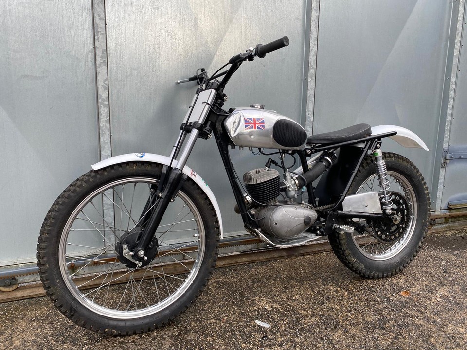 BSA BANTAM PRE 65 TRIALS CHOICE FROM £2495 OFFERS PX DRAYTON C15 B40 ...