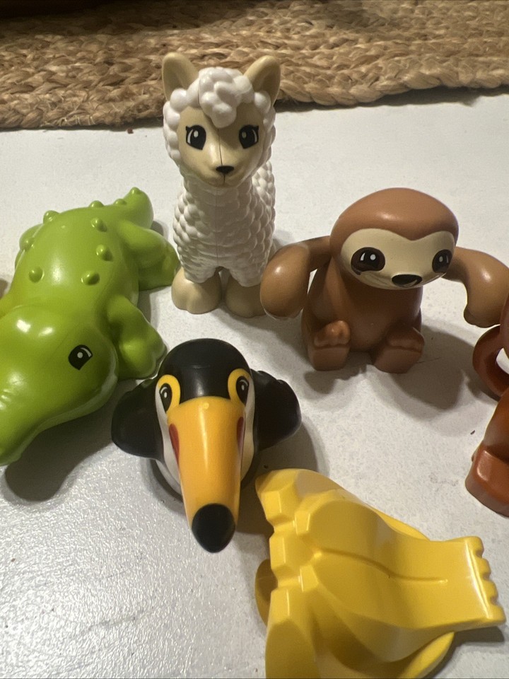 Lego DUPLO Zoo Play Pack - 8 Pcs Animals Safari Set Toucan Sloth Monkey ...