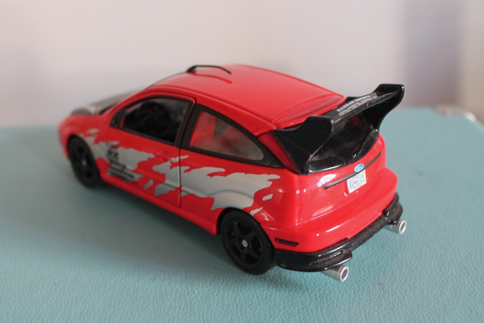 Maisto 7” FORD FOCUS SVC Excess Tuners RALLY Diecast Model RED Car 1/24 ...