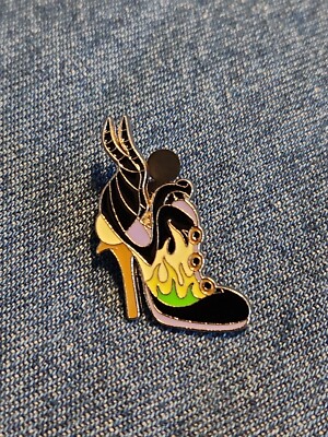 Disney Trading Pin - Villain Shoes - Maleficent - High Heel | eBay