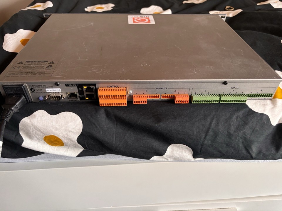 Soundweb London BLU-101 Signal Processor (BSS / Harman) WORKING WITH ...