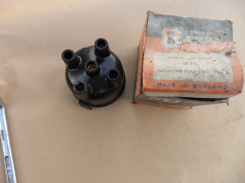 Classic car distributor caps 15 in total | eBay