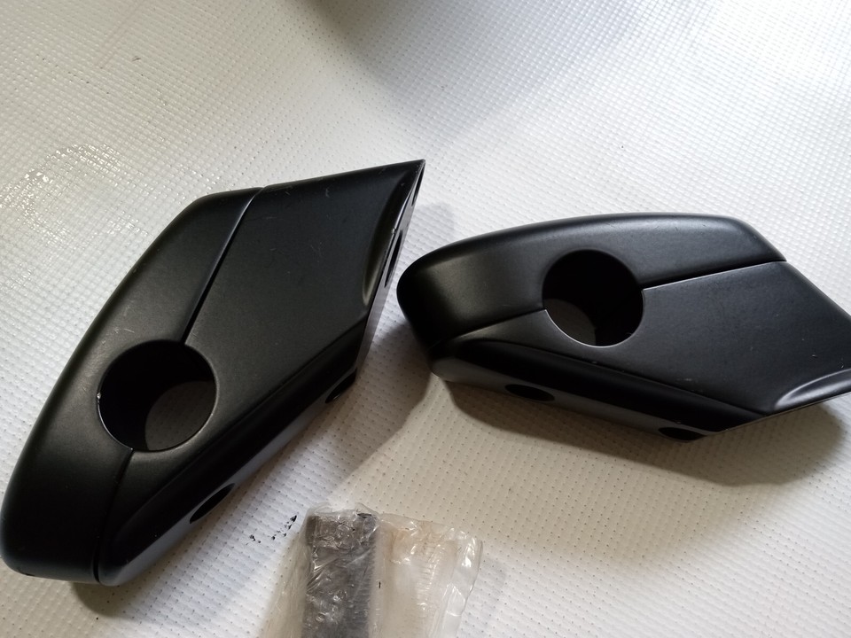 Baron Custom Accessories BA-7422-01 Liner Riser Pullback Riser Midnight ...