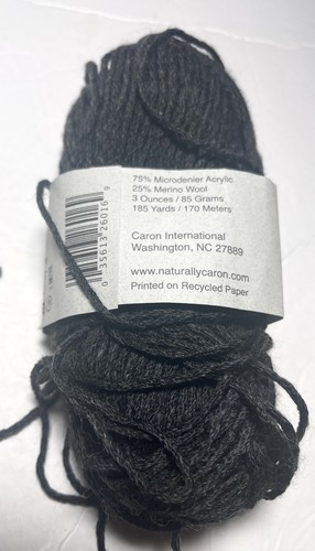 NATURALLY CARON COUNTRY yarn. 1partial . CHARCOAL . I Combine Ship. See ...