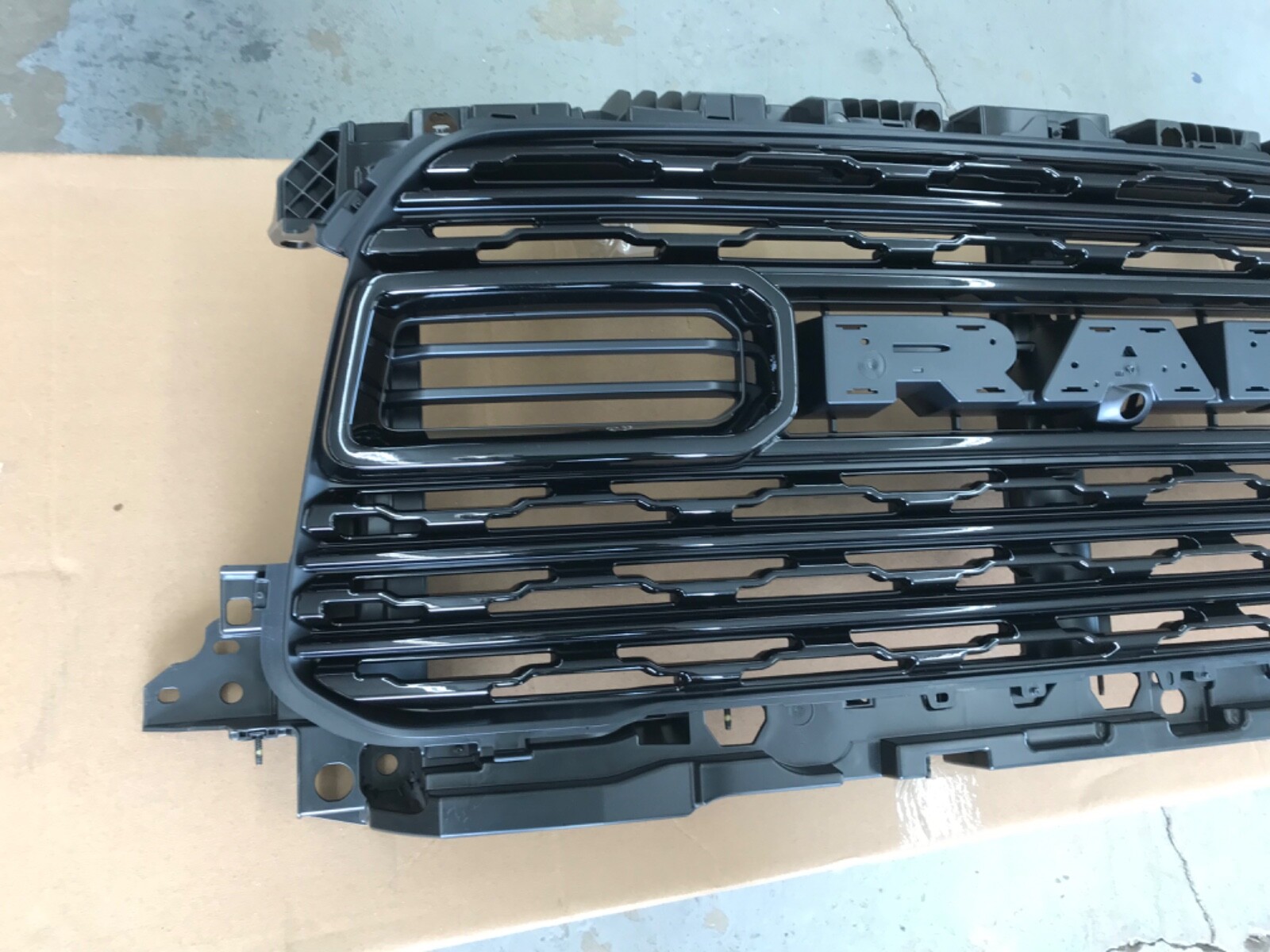 MOPAR BRAND 2020-2024 DODGE RAM 2500/3500 BLACK GRILLE 68516019aa NEW ...