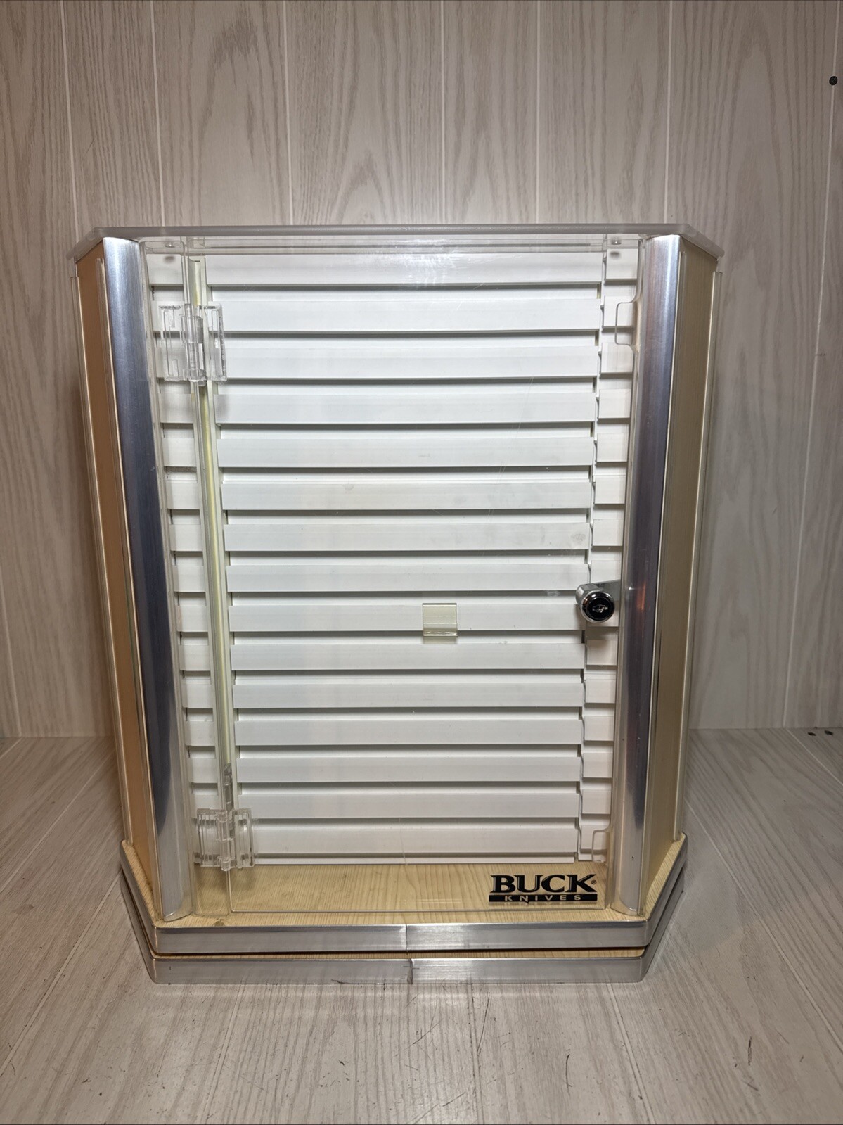 Vintage Buck Knives – Old Pocket Knives