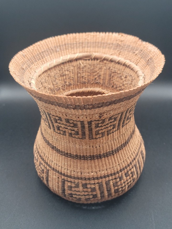 Vintage Yekuana Basket Amazon Venezuela Woven Flare Shape Wiwal Decor ...