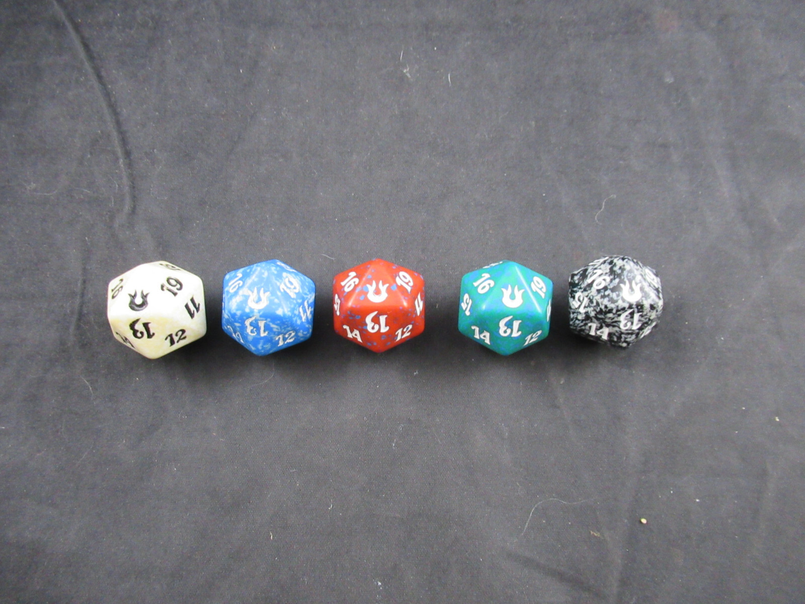 MTG Born of the Gods Spindown D20 Dice - Set of All 5 | eBay