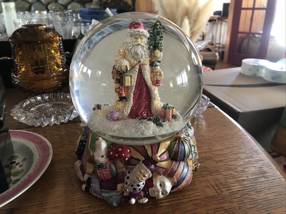 Santa Snow Globe Balmoral Music Merry Little Christmas Christopher ...