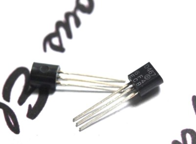 4pcs - HITACHI 2SD467 NPN 0.5W 20V 0.7A TO-92 Transistor Original | eBay