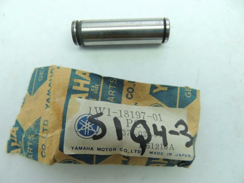 1W1-18197-01 NOS Yamaha Shaft DT125 IT175 YT125 YZ100 YZ125 S309j | eBay