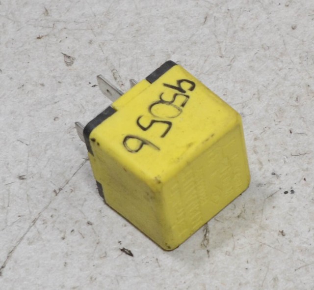 Relais 8200051112 12v 40a 5 Polig für Renault online kaufen | eBay