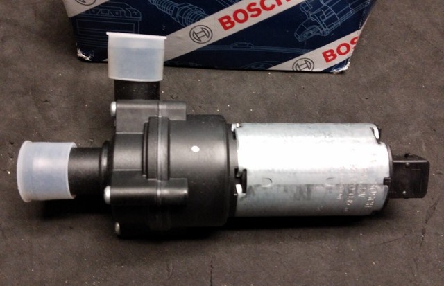 Bosch Engine Auxiliary Water Pump for VW Jetta Golf AUDI A4 TT A6 ...