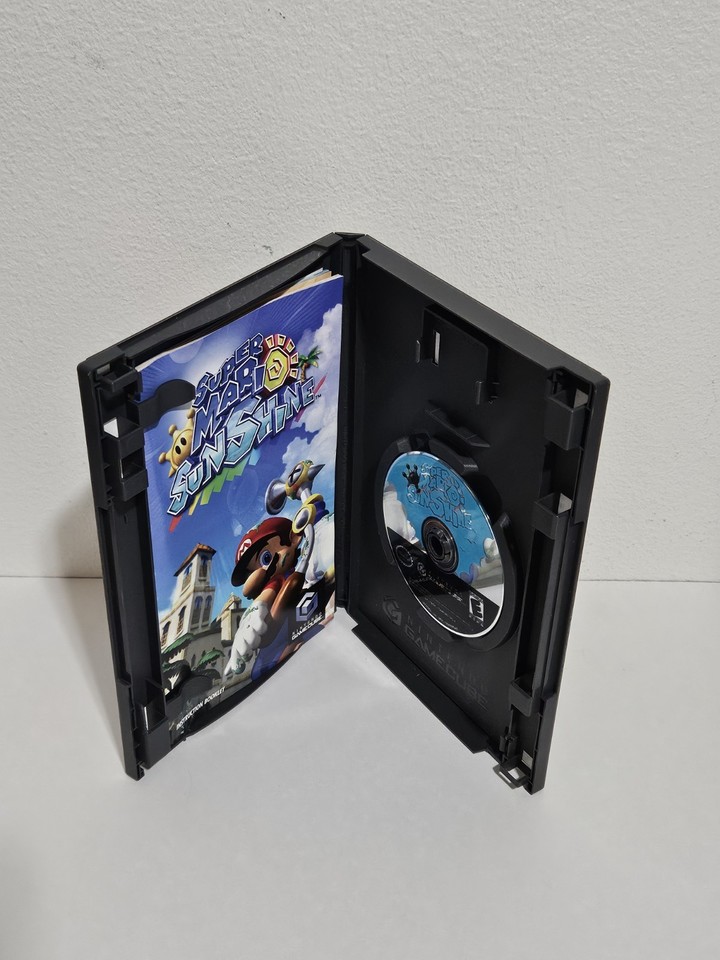 Super Mario Sunshine (Nintendo GameCube, 2002) Super Mario Sunshine Cib ...