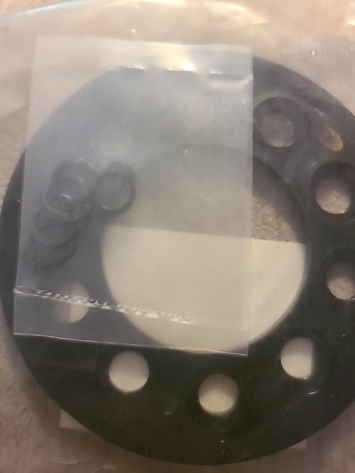 Adjustable Clutch Hub Retainer BT 10 Spring W/5 Studs 73252 | eBay