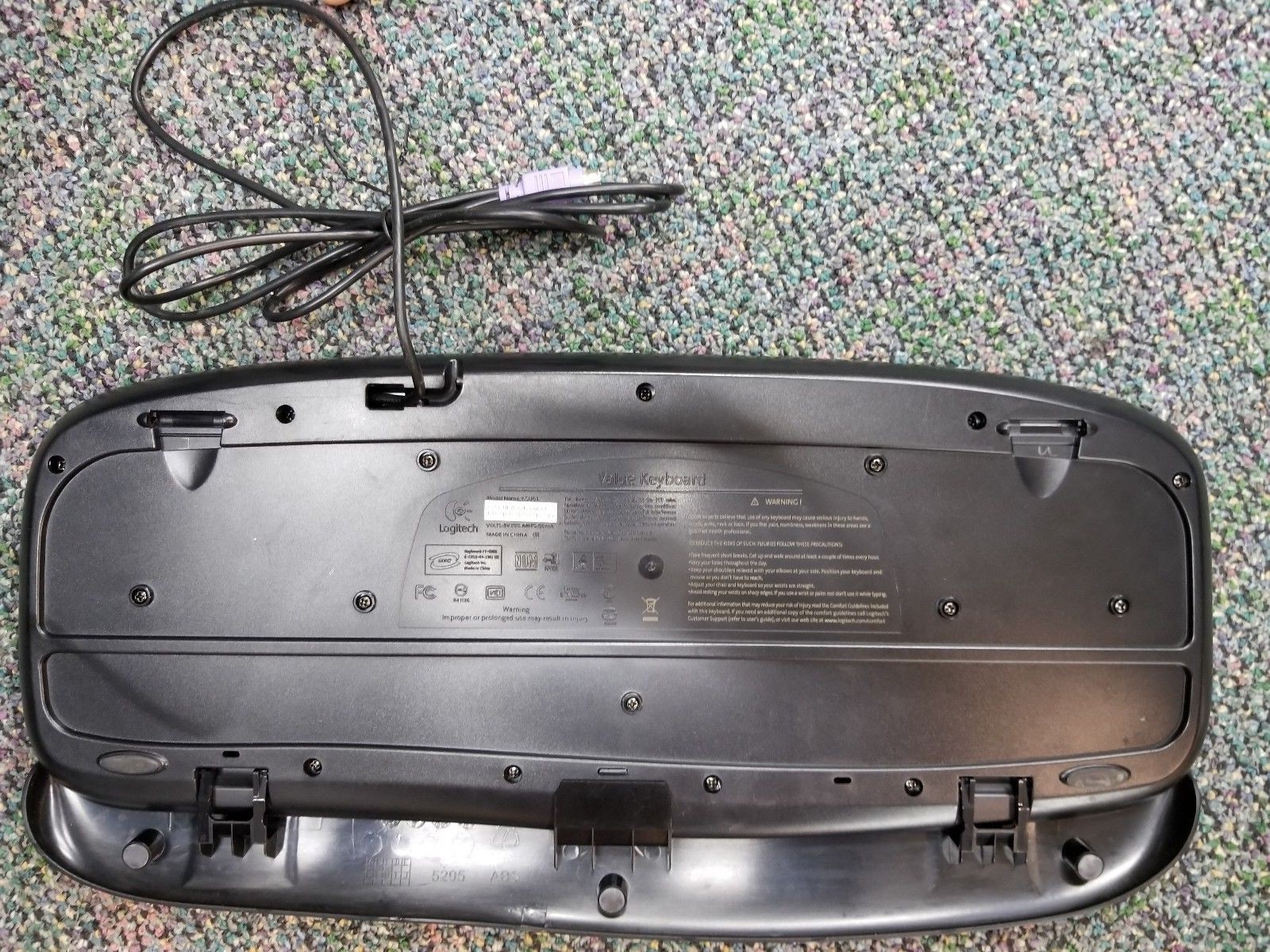 Logitech Deluxe Computer Keyboard PS2 Black Y-SU61 *TESTED* | eBay