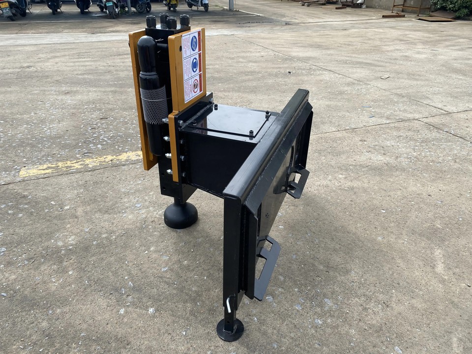 AGT 680 Ft/lb Skid Steer Concrete Breaker Hydraulic Hammer Quick ...