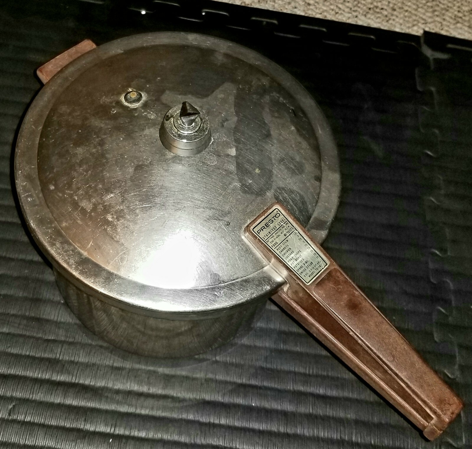 Vintage Presto 6 QT Model C603A Stainless Steel Pressure Cooker - Used ...