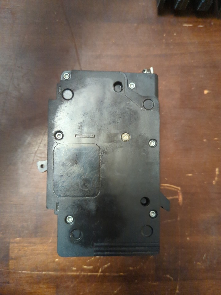 Square D EDB34060- 60 Am- 3 Pole- 480Y/277V -BOLT IN CIRCUIT BREAKER | eBay