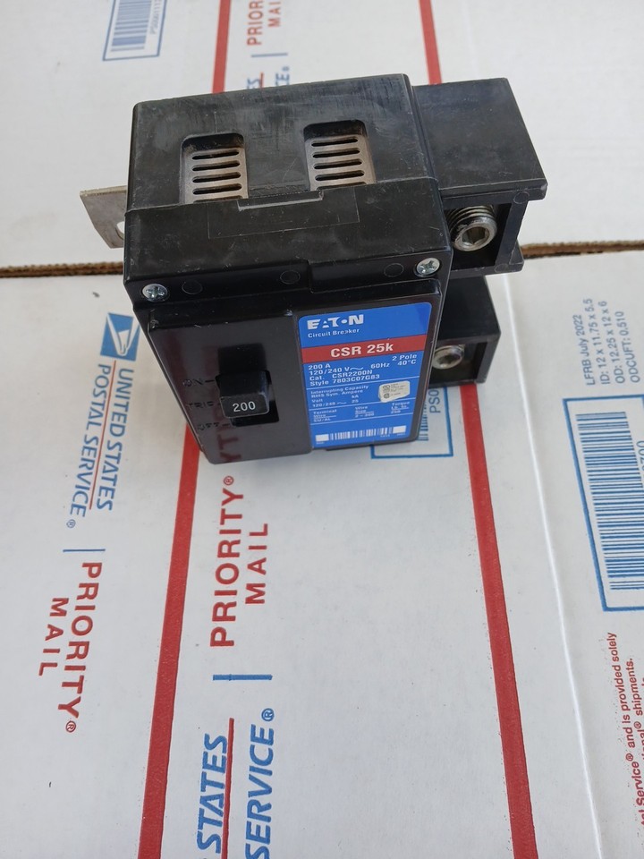 Eaton CSR2200N Type CSR Standard Circuit Breaker 200 Amp Main ...