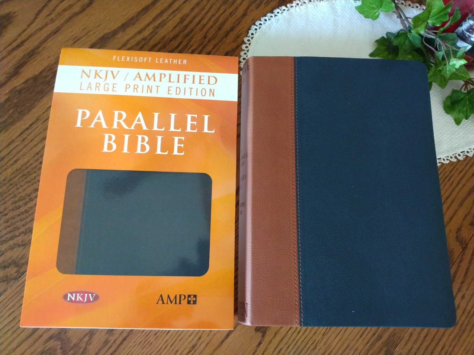 NKJV & Classic Amplified LARGE PRINT 1987 AMPC Parallel Bible Brown/Blu ...