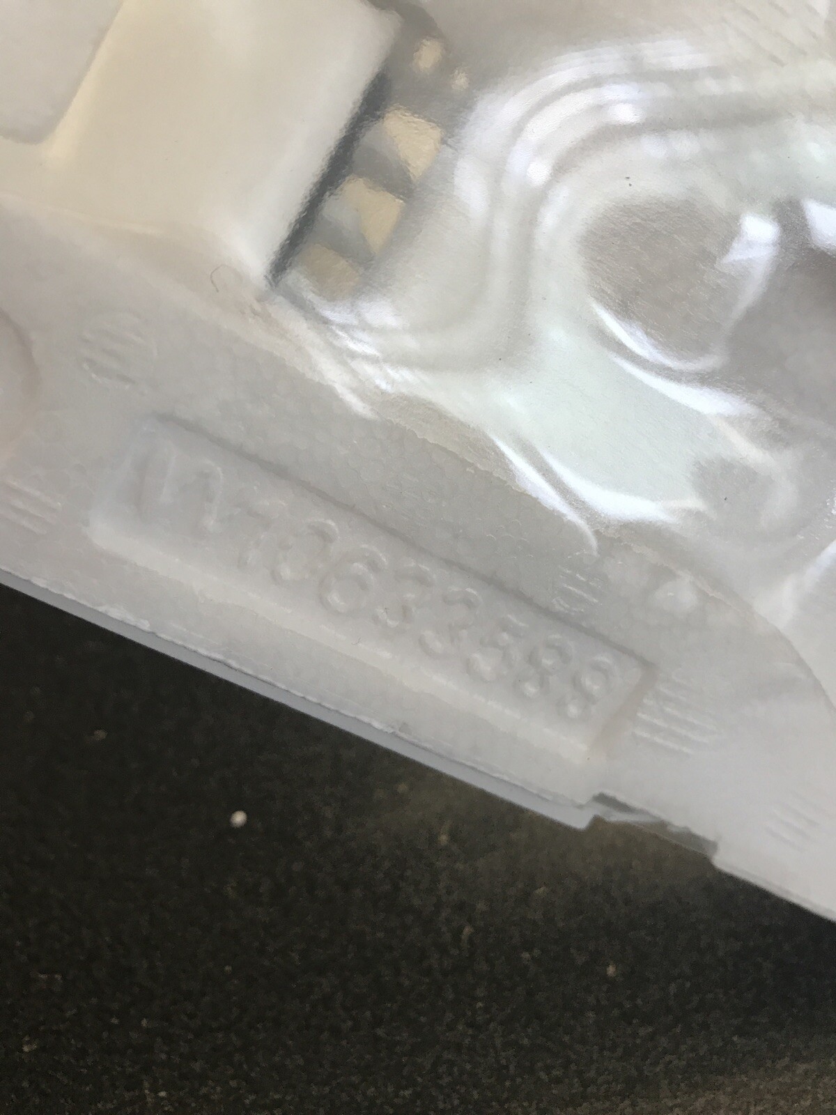 WHIRLPOOL AIR DIFFUSER & COVER OEM P/N W10861170 W10633587 W11256504 ...