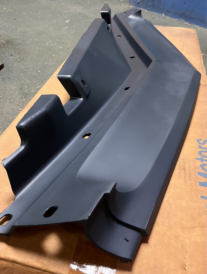 Corvette Indy Pace Car front spoiler (Center) - 1978-79 - NOS - GM ...