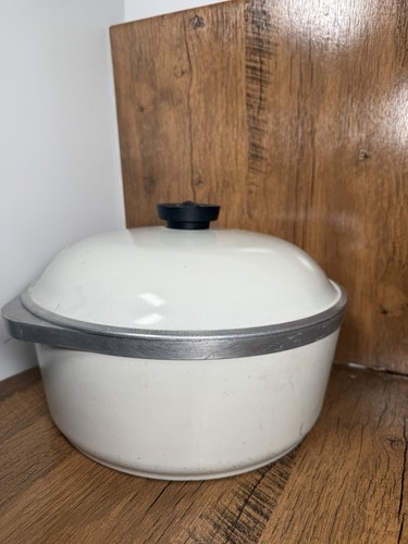 Vintage Club Aluminum Oval Roaster Dutch Oven White pot pan cookware | eBay