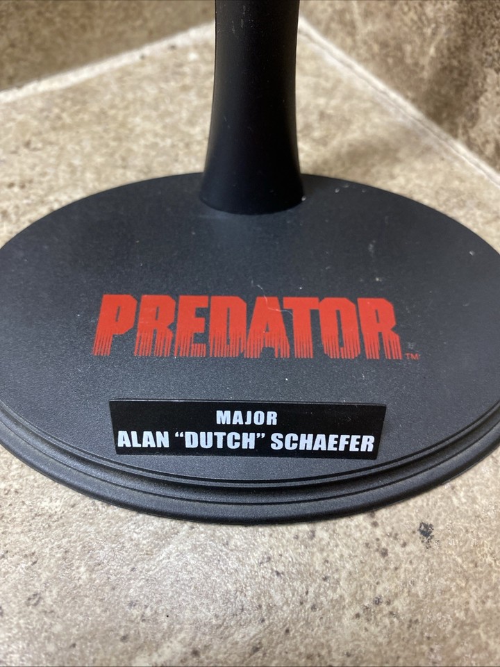 Hot Toys 1/6 PREDATOR Major Alan DUTCH Schaefer Action Figure MMS72 ...