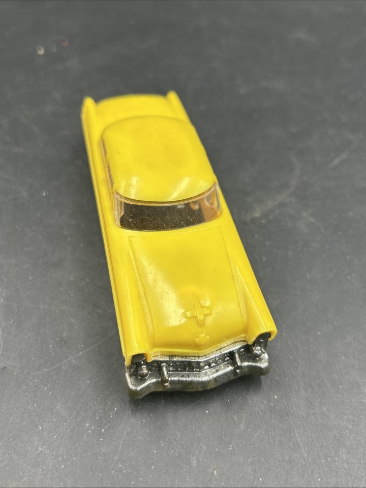 Vintage Lionel Yellow Sedan Automobile Accessory O-Gauge Made In USA ...