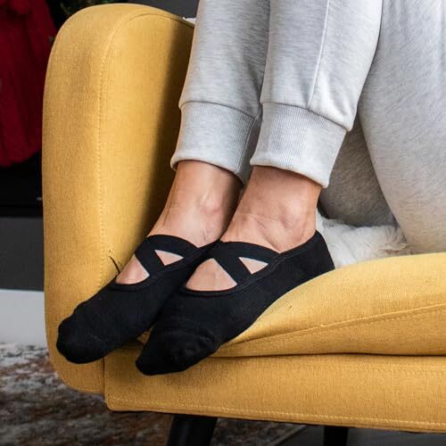 Non-Slip Studio Socks with Stimulating Texture, 1 Pair Small Black | eBay