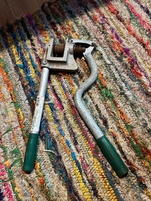 GREENLEE Tool Punch 710 Metal Stud Knockout Punch 1-11/32” | eBay