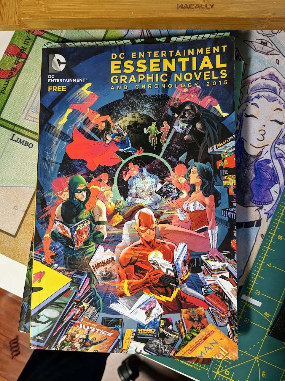 DC Comics / Graphic Novel Essentials 2014-2016 / 3 Trade Paperbacks | eBay