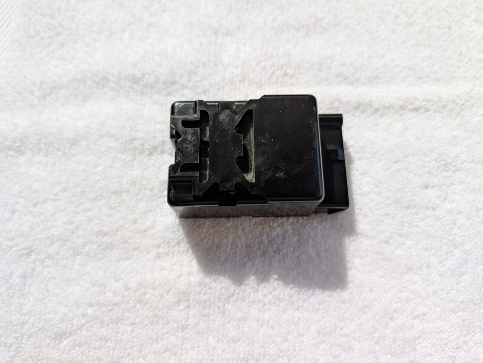 Dodge Ram Intermittent Windshield Wiper Relay Control Module 4503104 ...