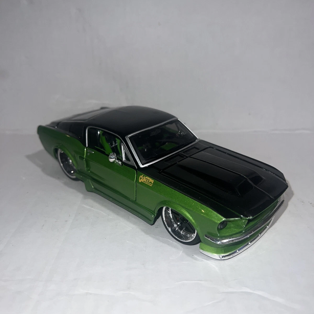 Mustang Candy Apple Green