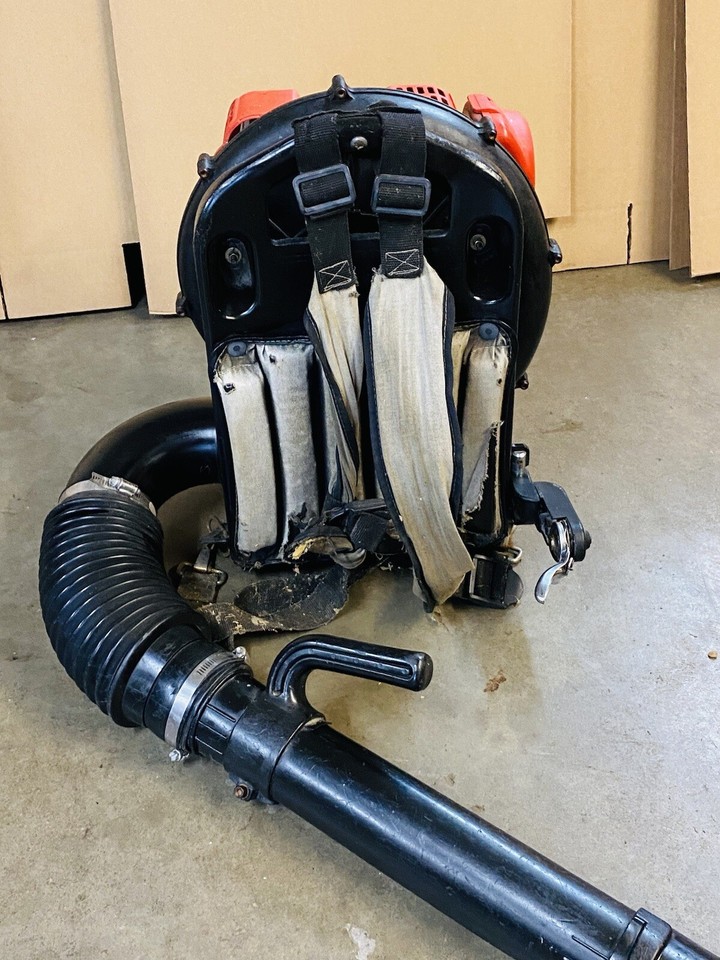 SHINDAIWA EB500 Backpack Leaf Blower -Strong Running 43.6cc Gas Unit ...