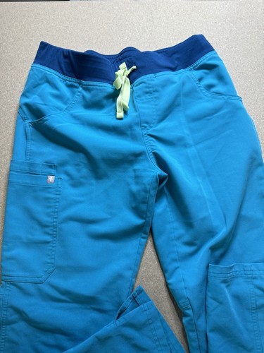 FIGS Women's Green Yola Straight Leg Ankle Slit Scrub Pants W23SW2022 ...