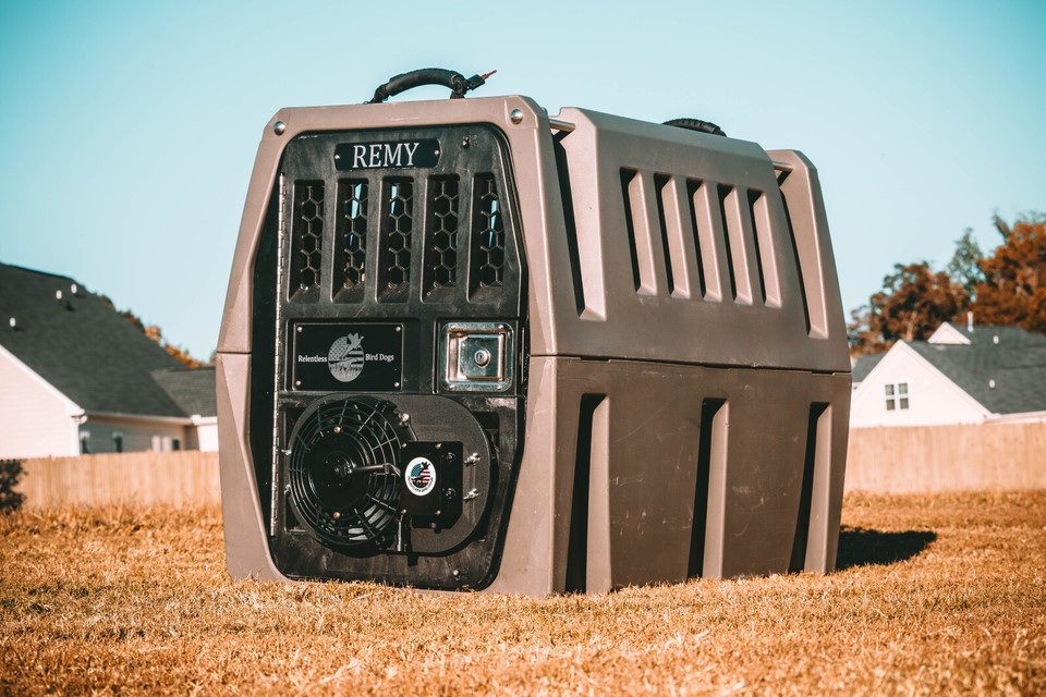 Relentless Bird Dogs Kennel Fan-Fits Intermediate and Large Gunner ...